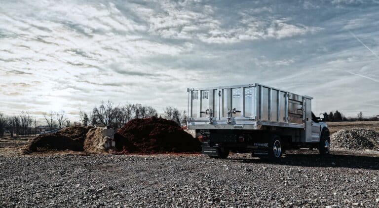 Hauling & Platform Bodies | Flatbed Truck | Knapheide