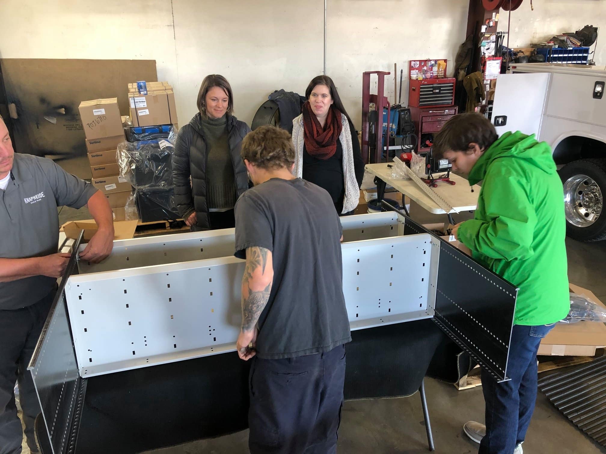 Knapheide Transforms Bus into Mobile Learning Lab